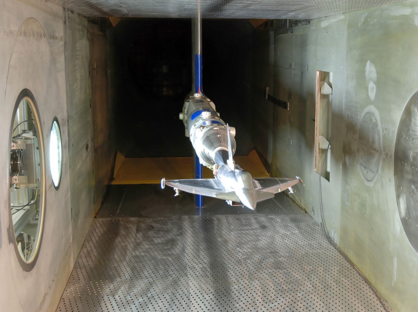 Phase 1 upgrade of the DNW-HST completed! » DNW